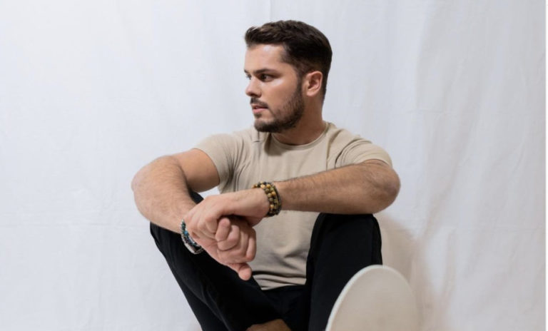 Mickael Carreira revela novo projeto Mickael Carreira revela novo projeto